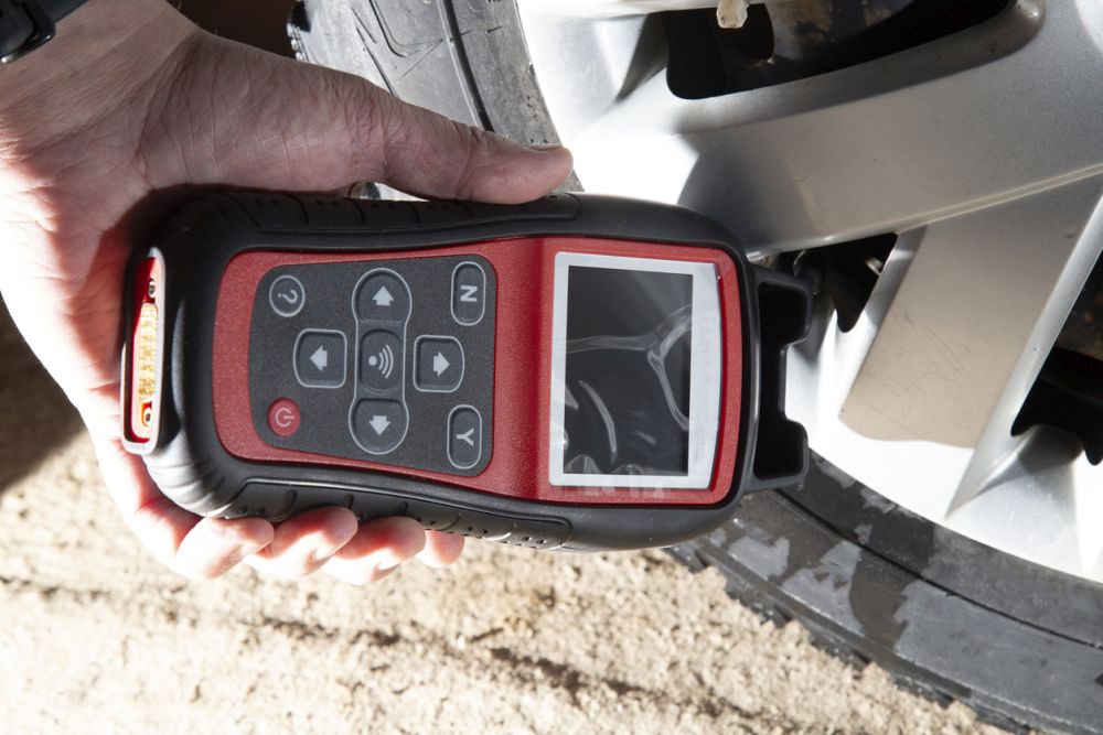 How TPMS Improves 4WD-ing Safety